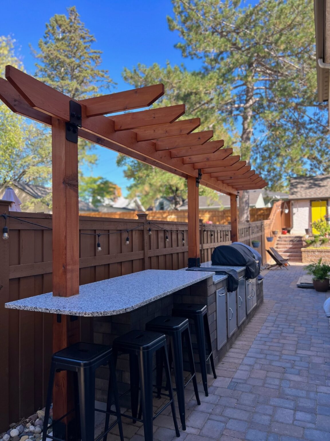 Outdoor Kitchens – Bluestone Landscape & Design